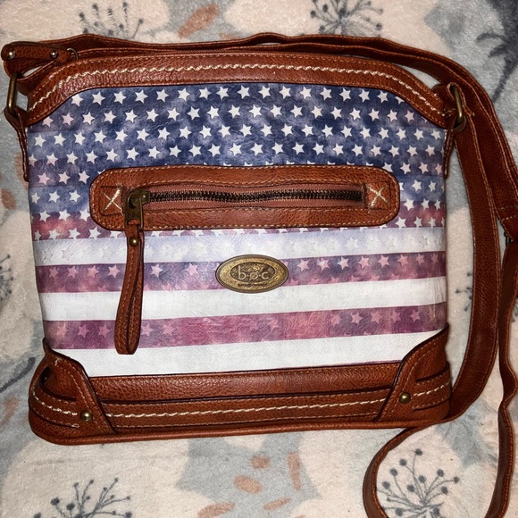 b.o.c. | Bags | Boc American Flag Leather Crossbody Bag Perfect For 4th ...